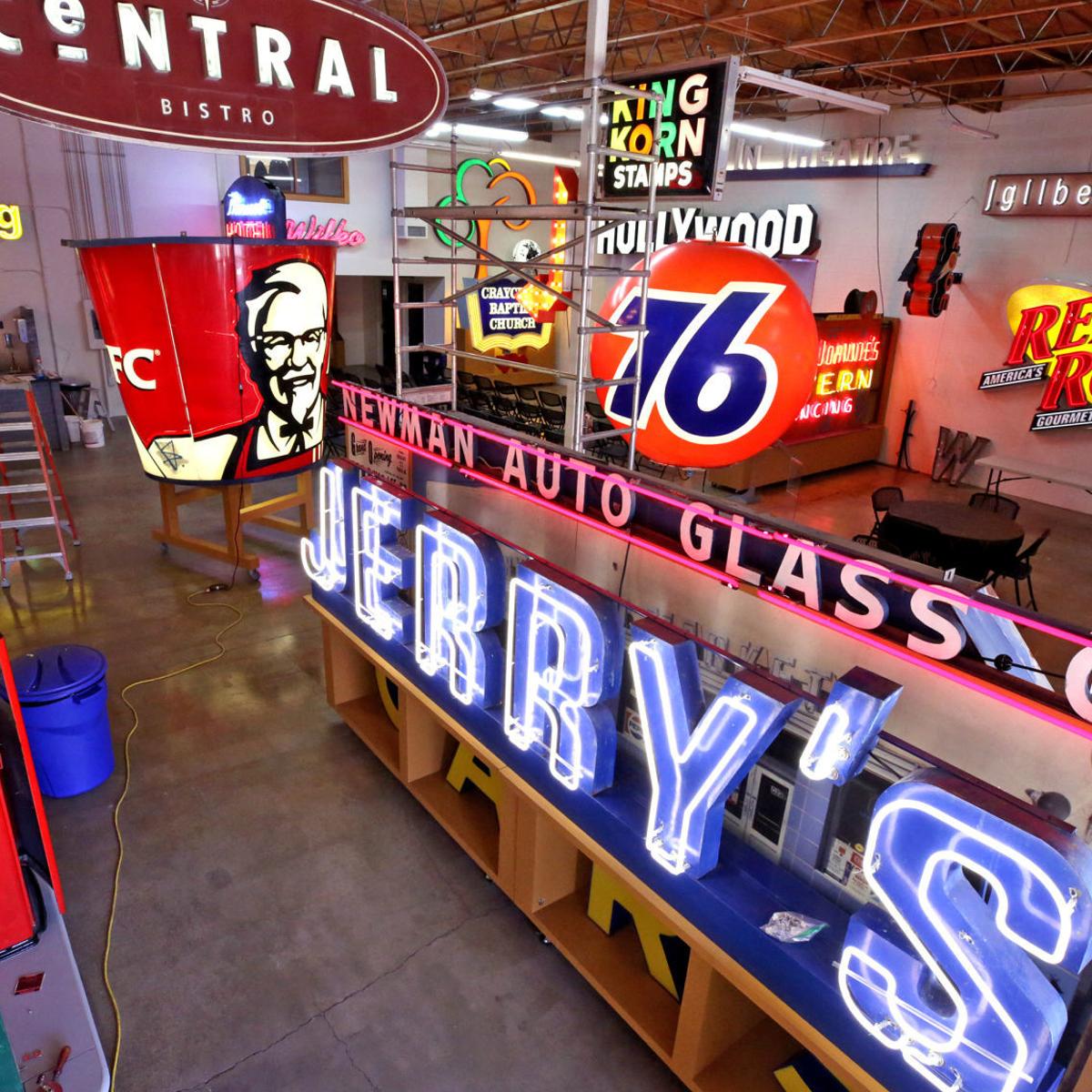 Ignite Sign Art Museum - Sunshine Mile